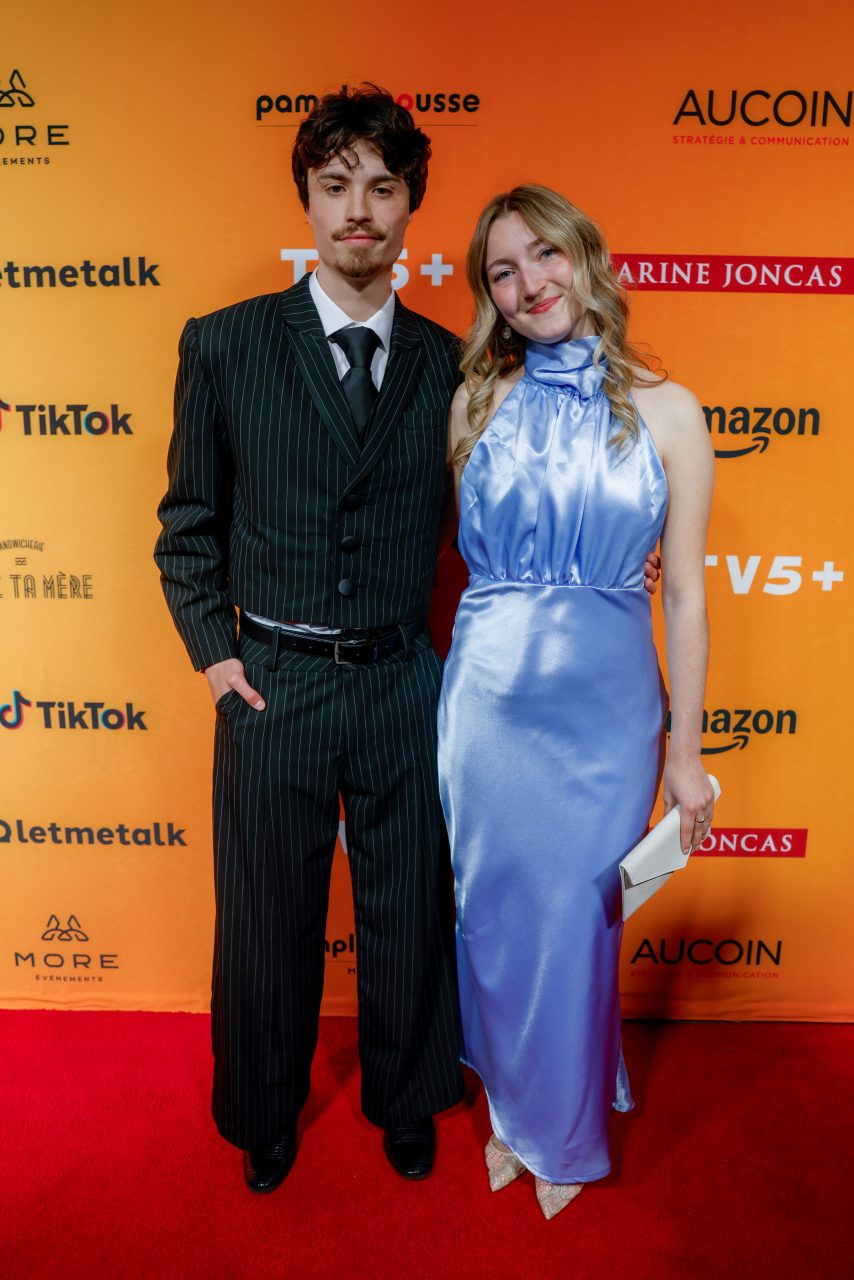 Adam Paradisio porte une tenue réalisée par des étudiants en Design de ...